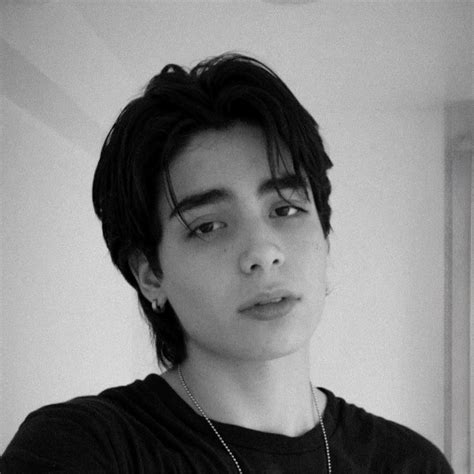 Axl Quintanilla Axl Quintanilla Added A New Photo