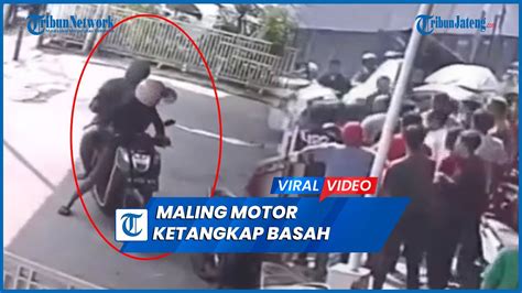 Detik-detik Maling Motor Apes Kepergok Dikejar Puluhan Karyawan - YouTube