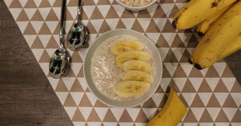 Овсяная каша с отрубями и бананом - пошаговый рецепт с фото ...