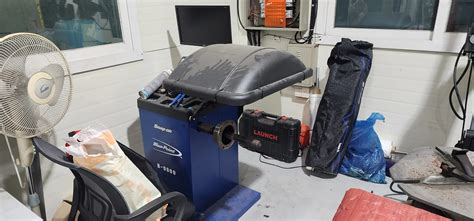 타이어탈착기 휠바란스장비 콤프레 당근 중고거래