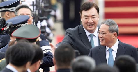 한국 도착한 리창 中 총리