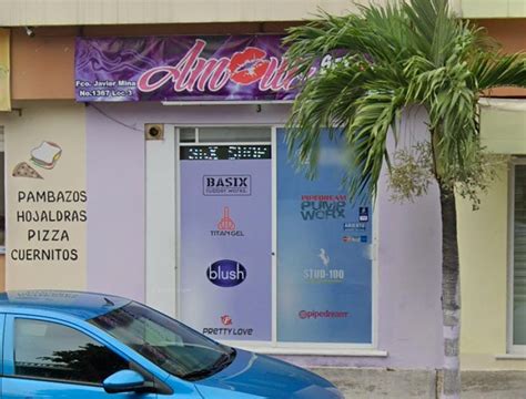 ATRACAN NEGOCIO DE JUGUETES SEXUALES Empistolados Se Apoderaron De Un Importante Lote