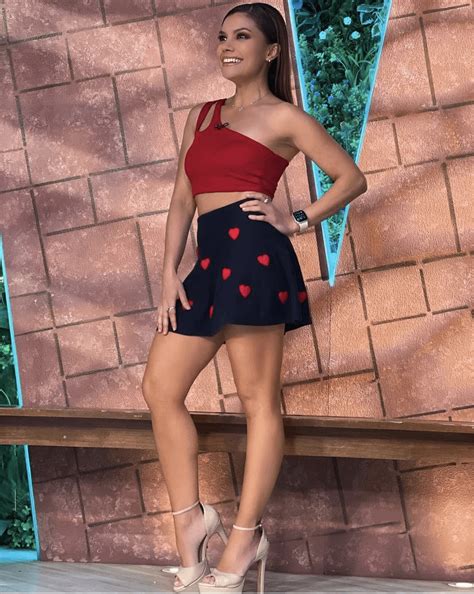 Elsa Jean R Girlsinskirts