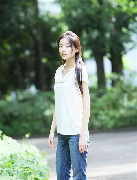 美人攝影：日本美女演員原田夏希寫真 每日頭條