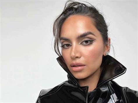 Why Is Global Indian Entrepreneur Diipa Khosla A New Social Force