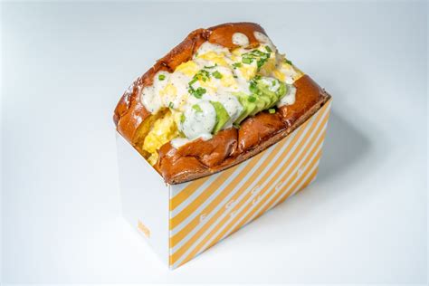 Breakfast Sandwiches And Coffee In Chicago Il 60601 Egg Tuck 326 N