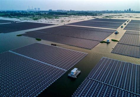 Where Is The Worlds Largest Solar Power Plant Located