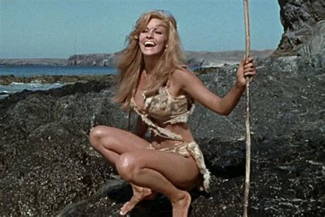 Raquel Welch One Of The 100 Sexiest Stars Of The 20th Century Has