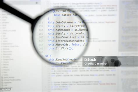 진짜 C 코드 화면을 개발입니다 프로그래밍 워크플로 추상 알고리즘 개념입니다 확대경 렌즈 아래 표시는 C 코드의 라인 데이터에