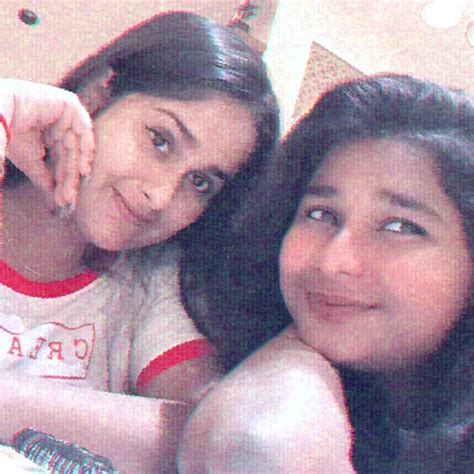 Shakshi Shakshi000 • Instagram Photos And Videos