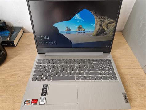 Laptop Lenovo IdeaPad 3 AMD Ryzen 3 HD 4GB 256GB SSD AMD Radeon Bucuresti Sectorul 3 OLX Ro