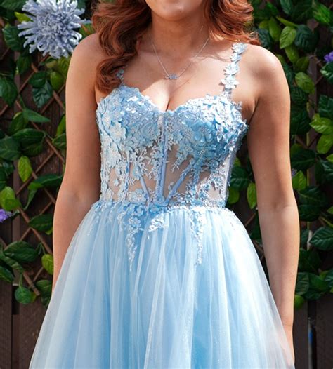 Lauras Dresses Dress Hire Glasgow