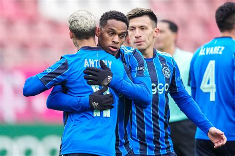 Jurrien Timber Reacts To Antonys Move From Ajax To Manchester United