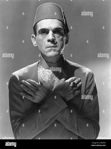 Boris Karloff As Imhotep In The Mummy 1932 Director Karl Freund Story