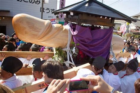 Giant Ceremonial Phallus In Japanese Shinto Fertility Ceremony Pic