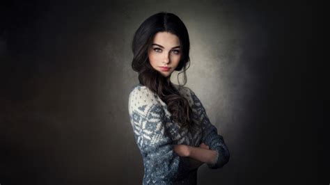 1366x768 Girl Braided Hairs 5k Laptop Hd Hd 4k Wallpapersimages