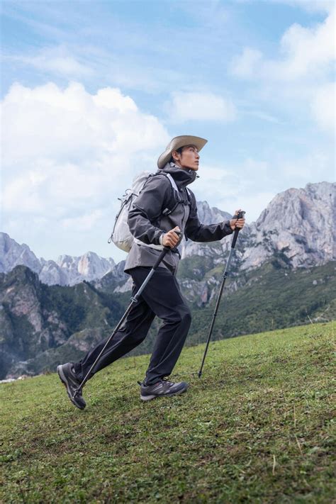 Halaman Utama Semua Olahraga Olahraga Outdoor Hiking And Trekking Pakaian