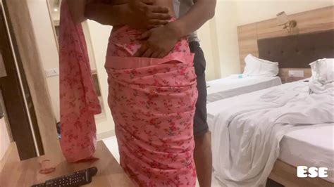 Electrician Ne Bhabhi Ki Chudai Xhamster