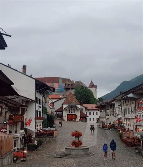 스위스 여행 준비물 날씨 맛집 투어 레저 융프라우 주의사항 정리