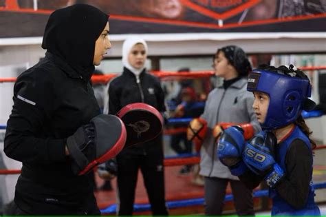 افتتاح اولین باشگاه بوکس دختران در غزه تصاویر