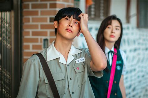 보도자료 쿠팡플레이 시리즈 소년시대 또 터졌다 시청량 934 상승 무수한 1위 기록과 함께 소년시대 신드롬 쿠팡 뉴스룸