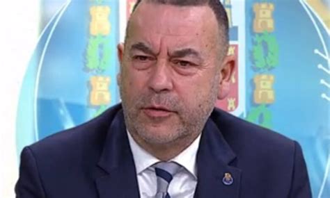 Aníbal Pinto Saiu Da Cmtv E Substituto Já Está Em Ação