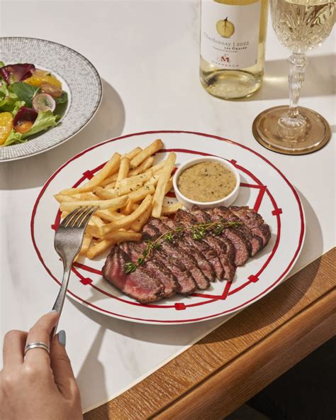 Famous Paris Inspired “lentrecÔte Steak” Experience In Singapore With
