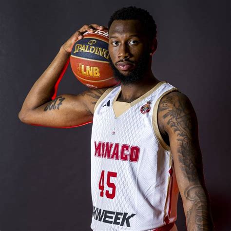 Donta Hall Basketball Player Stats Height Age Proballers