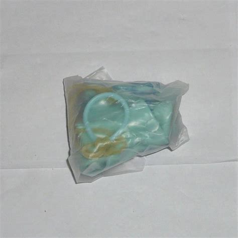 Bandai 迪士尼 扭蛋 [海底奇兵2 充氣玩具 阿亨 如圖1種] Bandai Disney Pixar Finding Dory Air Friends Gashapon Hank