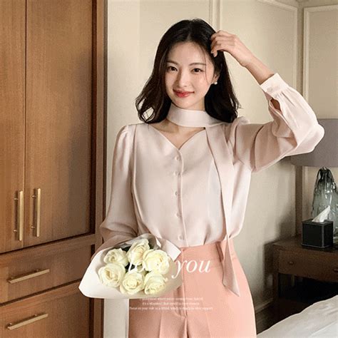 [1만장 돌파 ] [타이탈착가능] 러브유 타이 하객 블라우스 스카프 데이트룩 데일리룩 나들이룩 마실룩 출근룩 하객룩 봄블라우스 봄옷 Bs7719 에이블리