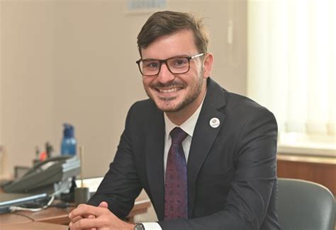 Петър Младенов и Атанас Г Радев Властта не разбира че младежката политика не е 90 спорт а