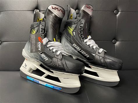 New Bauer Vapor Hyperlite 2 Hyp2rlite Hockey Skates Size 9 5 Fit 2 Sidelineswap