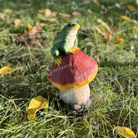 КУПИТЬ Садовая фигура Гриб Сыроежка малая с жабкой ВСЕГО ЗА 480 грн ЛУЧШИЕ ЦЕНЫ в Украине Киев