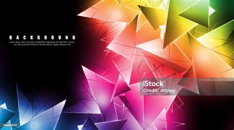 겹치는 빛나는 삼각형이 있는 추상적 배경입니다 격리 된 검은 색 배경 Eps 10의 벡터 그림 3차원 형태에 대한 스톡 벡터 아트 및 기타 이미지 Istock