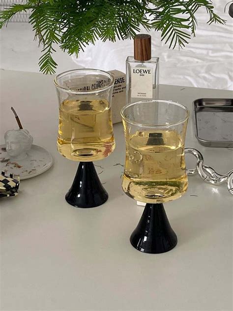 띠끄룸 블랙 고블렛 내열 유리컵 와인잔 샴페인 위스키 주스 아인슈페너 커피 유니크 홈카페 컵 위시버킷