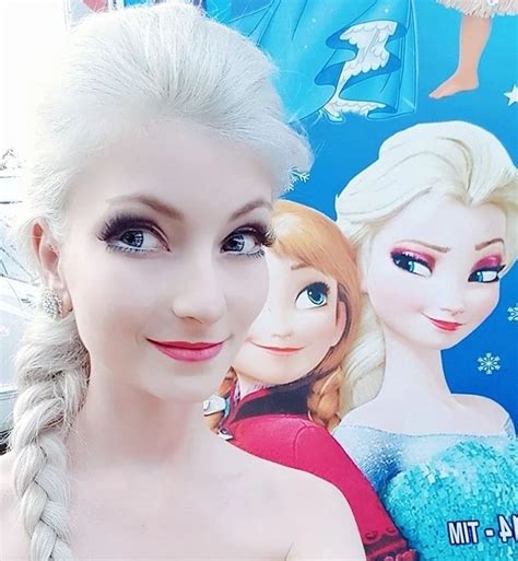 Вижте живата Елза от Замръзналото кралство приказно красива от малка СНИМКИ За Жената