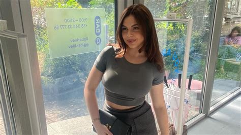 Дочь Ольги Фреймут развлекается в США что посетила Злата Митчелл Show