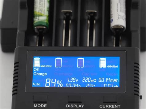 Akkuladegerät Vapcell S4 plus – pen-and-tell