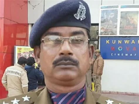 यप म महल सपह क सथ रगरलय मनन सओ क पड भर DSP स बन दए गए सपह