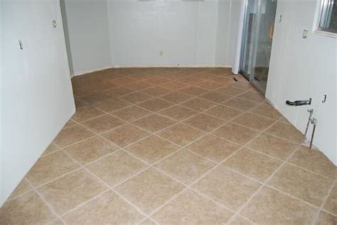 Steps To Master Diagonal Tiling •