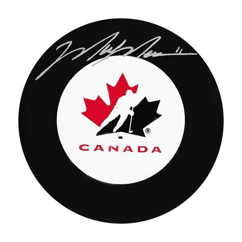 Mark Messier Autographed Team Canada Puck Nhl Auctions