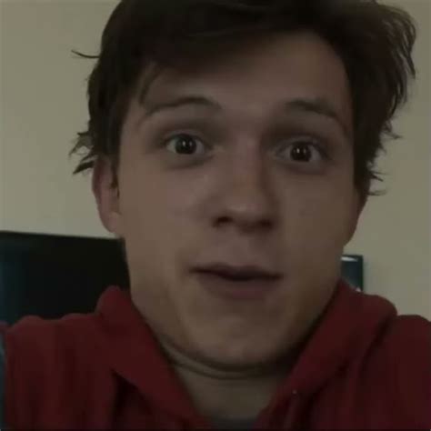 스파이더맨 홈 커밍 피터의 쩌는 새 수트 Youtube