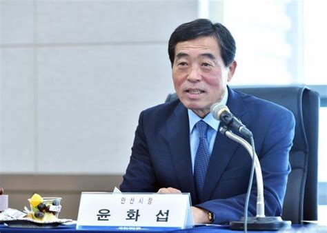 정치자금법 위반 안산시장 검찰에 넘겨져 한국일보