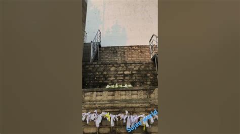 රුවන්වැලි මහා සෑය මෙතනට කකුල් දෙක තියල උඩ බලන්න හරියටම කොත පෙනවා මෙච්චර කාලයක් වැන්දට මේක