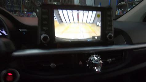 올뉴모닝 차량에 후진시 자동비상등 후깜 릴레이 모듈을 영상과 같이 설치를 완료합니다 이모듈은 후진기어 동작시 자동으로 후진깜빡이가 동작하여 별도로 비상버튼을 누르지 않아도