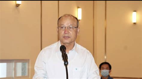 នាយឧត្តមសេនីយ៍ សៅ សុខា អញ្ជើញសំណេះសំណាល និងប្រគល់ថវិកាលើកទឹកចិត្តរបស់សម្តេចតេជោហ៊ុន សែន