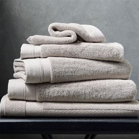 Step Up Your Bathing Ritual With 9 Of The Most Luxurious Bath Towels