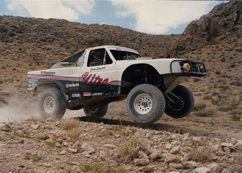 The Return Of The Ultra Wheels Trophy Truck Race Dezert