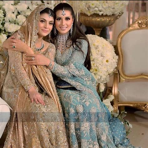 Maryam Nawazs Daughter Leaves Internet In Awe As She Reuses Her