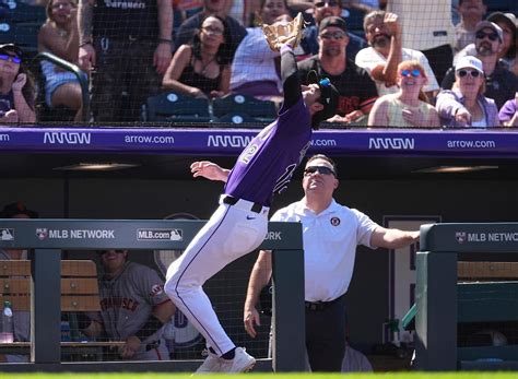 Drew Gilbert Homers And Gets 4 Hits As Giants Top Rockies 8 2 Aol